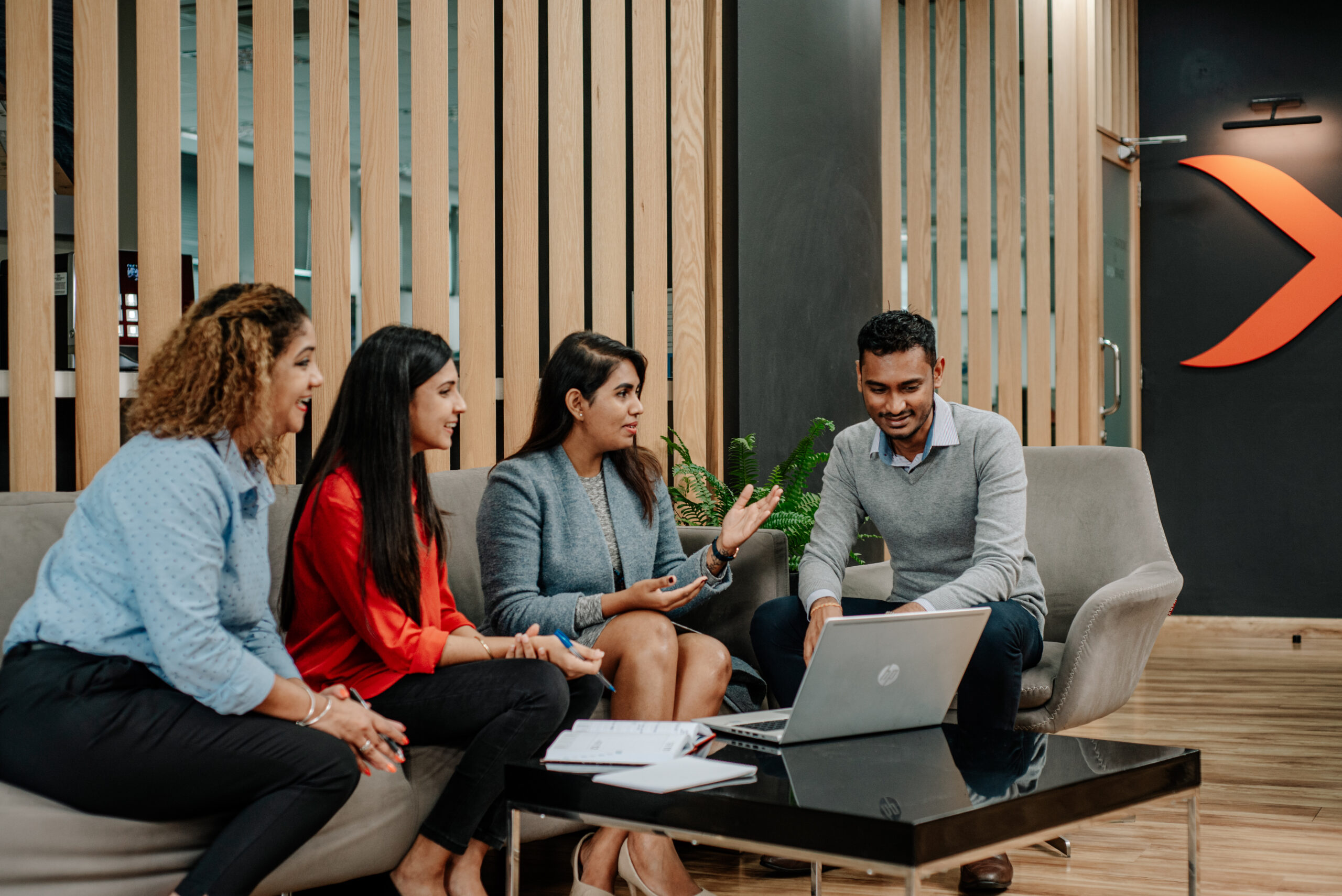 People of Velogic - Velogic > Together, we make trade easy